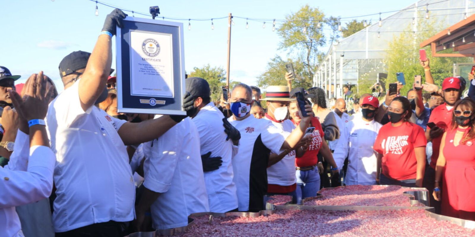 ¡El mangú más grande del mundo!, certificado por Record Ginness - Color ...
