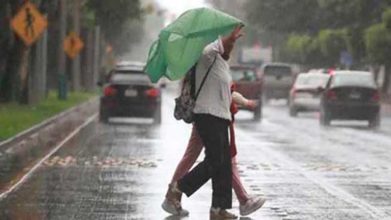 Onda tropical y vaguada provocarán nublados con aguaceros y tronadas, según Onamet - Color Visión