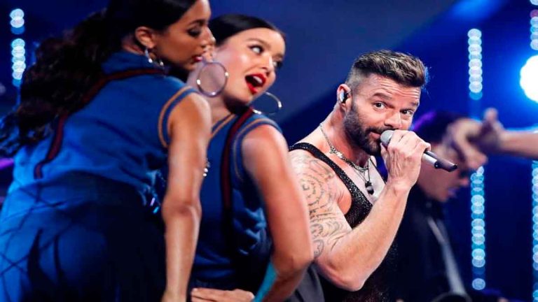 Ricky Martin presenta el vídeo de "Recuerdo" con la mexicana Carla Morrison