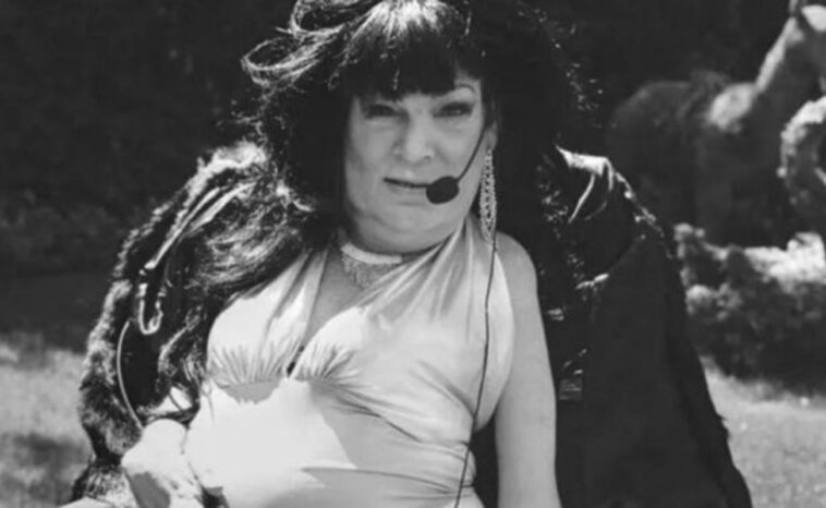 Murió Sandie Crisp, reconocida por su viral de "Obedece a la Morsa ...