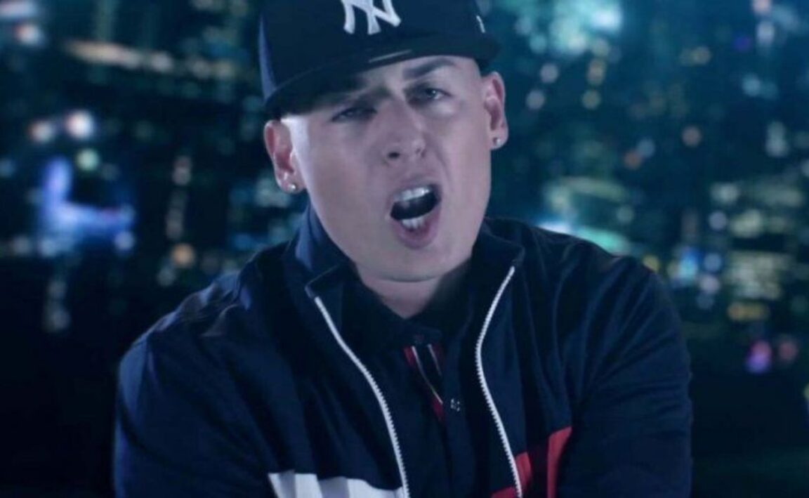 Cosculluela presenta su nuevo sencillo, "Decir Adiós" - Color Visión