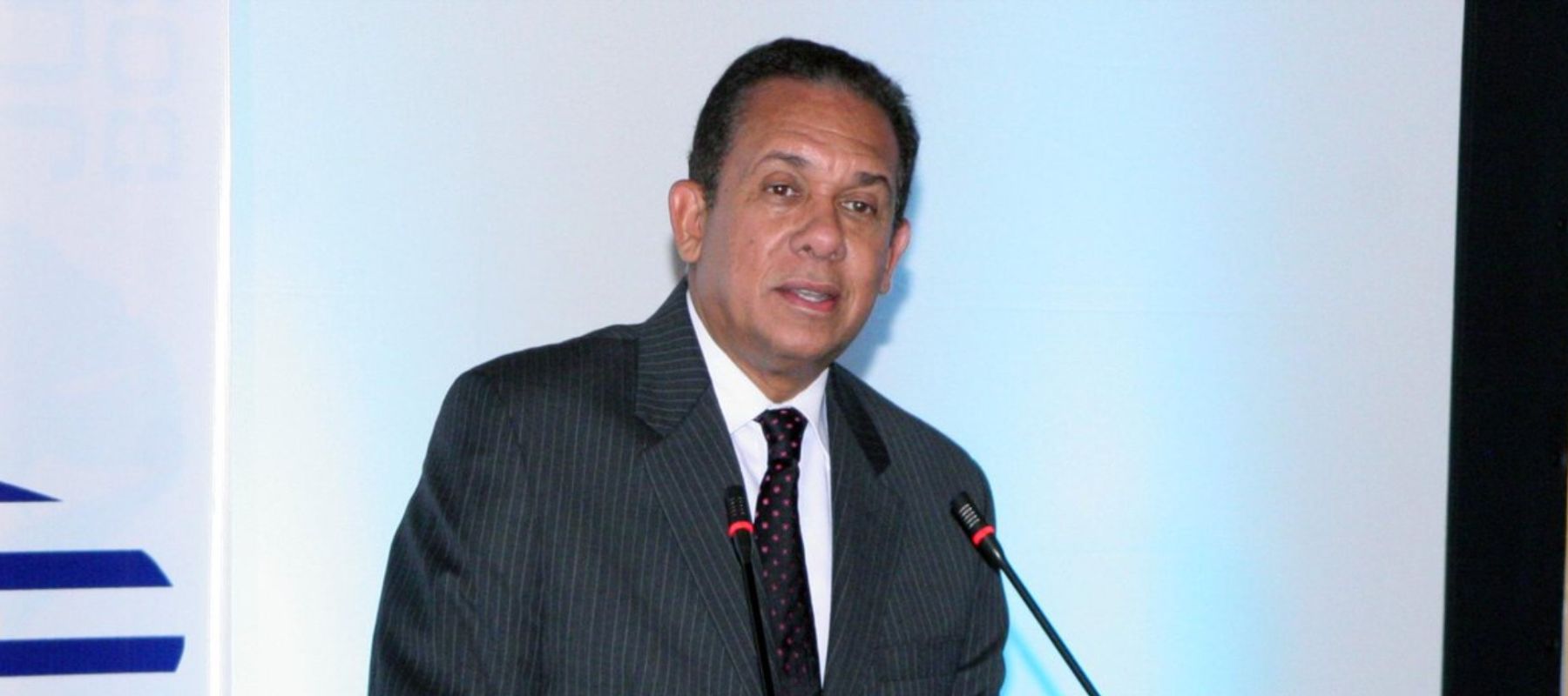 Adopae lamenta fallecimiento del escritor y gestor cultural José Rafael ...