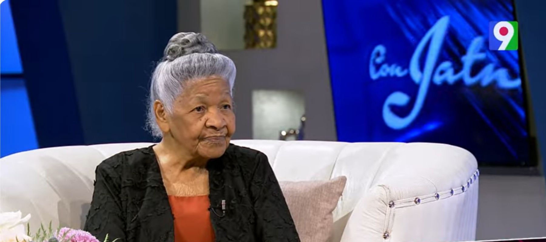 Bella historia de Doña Julia Javier en Con Jatnna - Color Visión