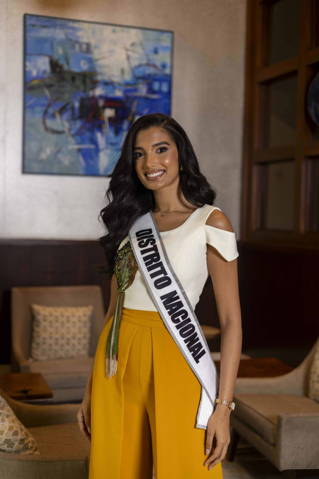 Célinee Santos Frías es Coronada como Miss República Dominicana ...